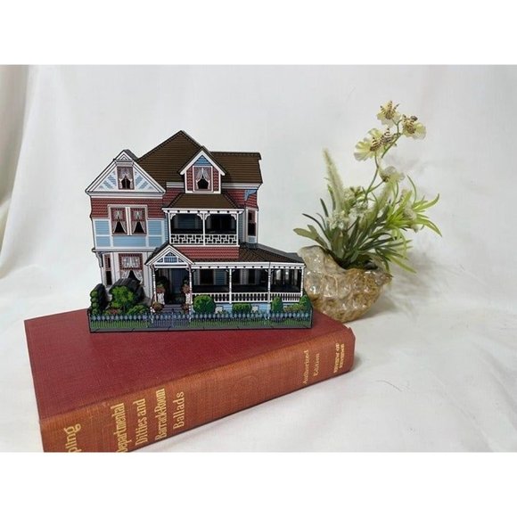 Sheila's Collectibles 2000 | Accents | Miss Parks House Collectible ...